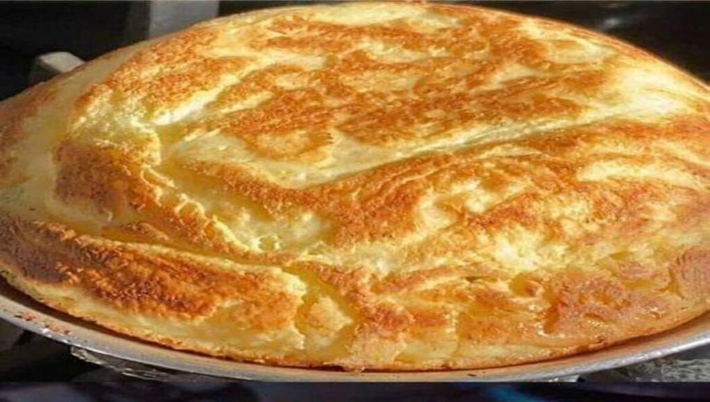 Pão de Polvilho Doce na Frigideira com 3 queijos, igual da vovó – sem ...