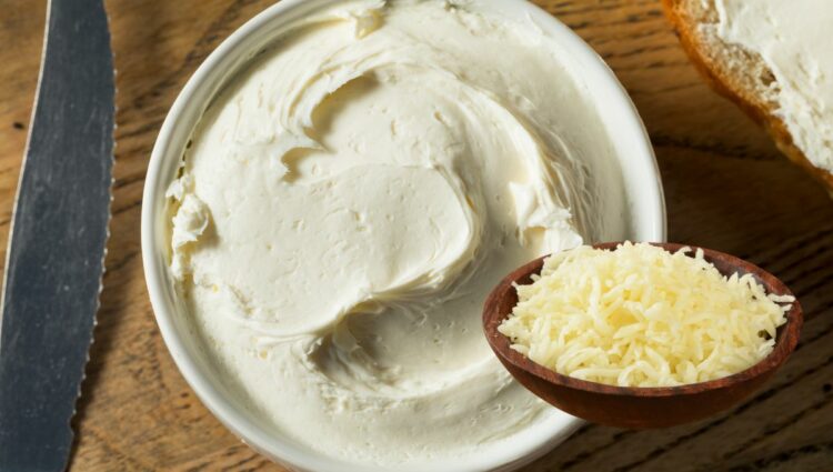 Requeijão Caseiro Cremoso Com Creme De Leite Com 2 Ingredientes, Super ...